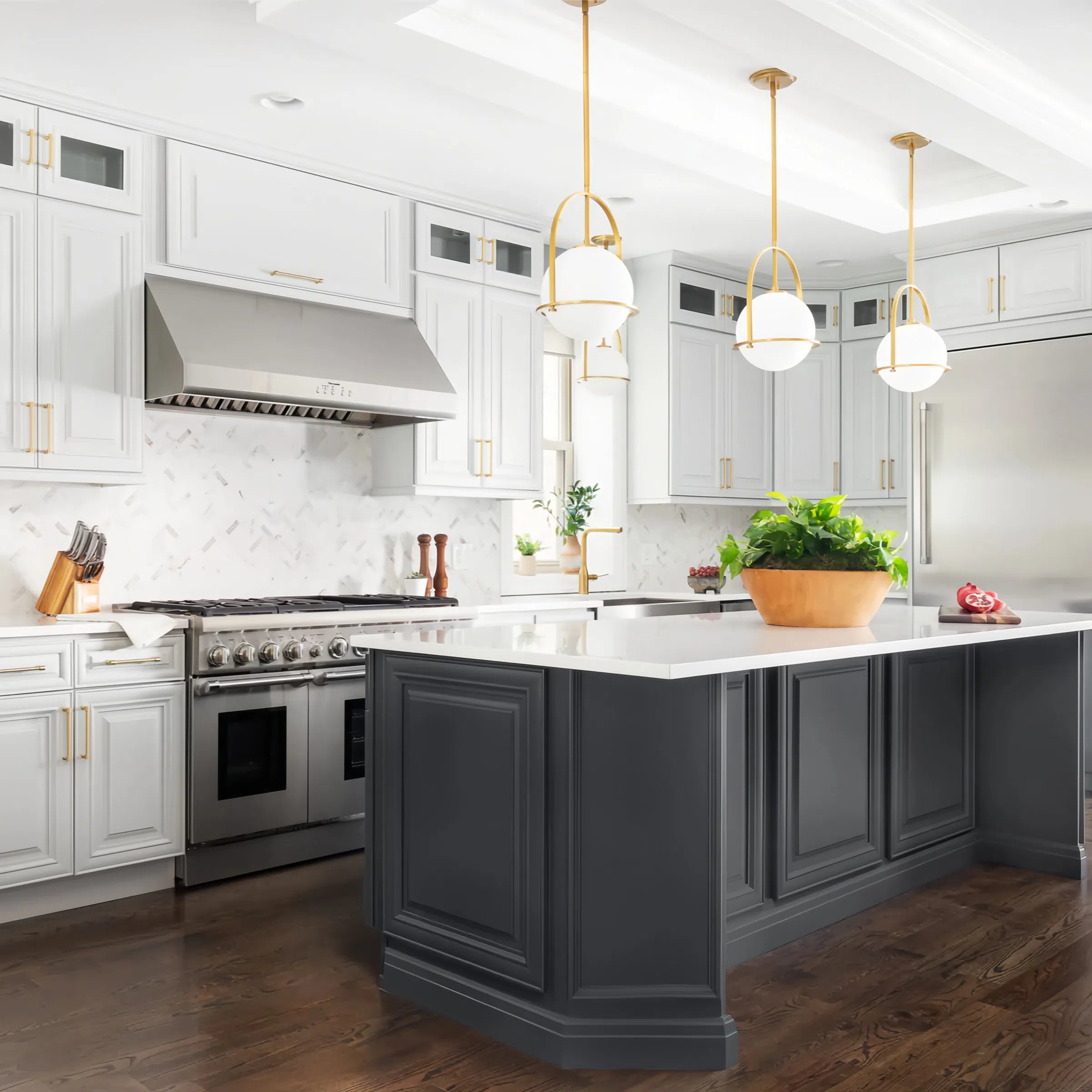 How To Choose The Best Size Pulls For Your Cabinets Drawers ...